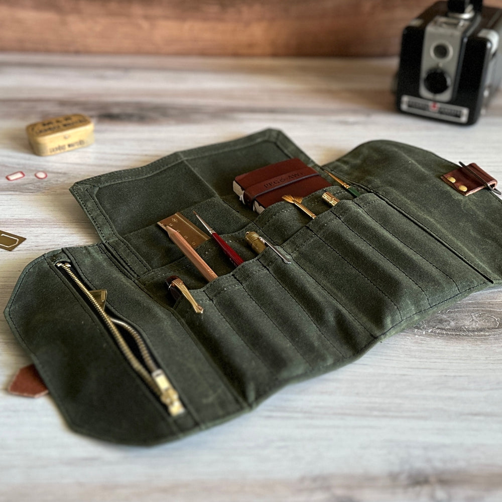 [Peg and Awl ] Mini Artist Sendak Roll – Baum-kuchen