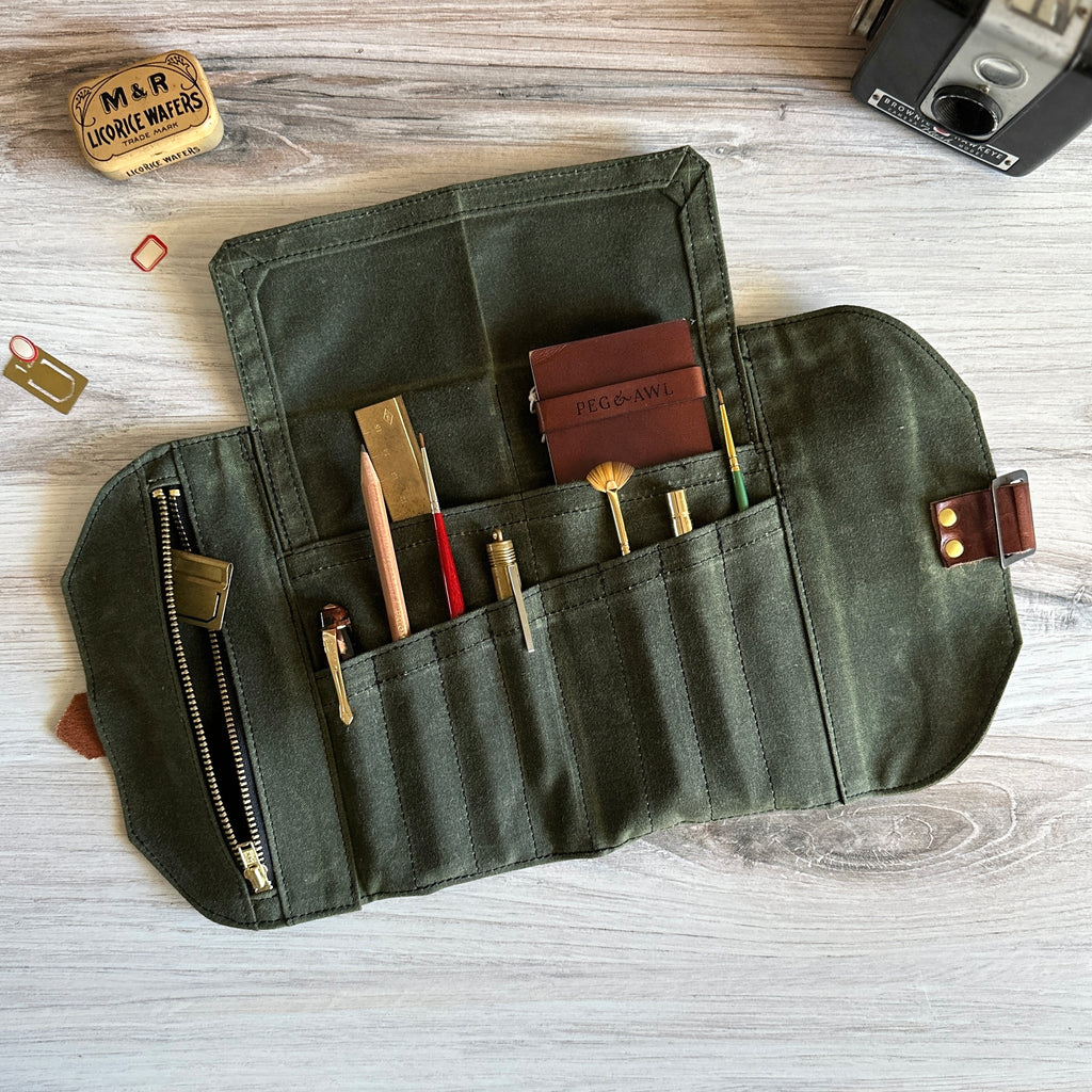 [Peg and Awl ] Mini Artist Sendak Roll – Baum-kuchen