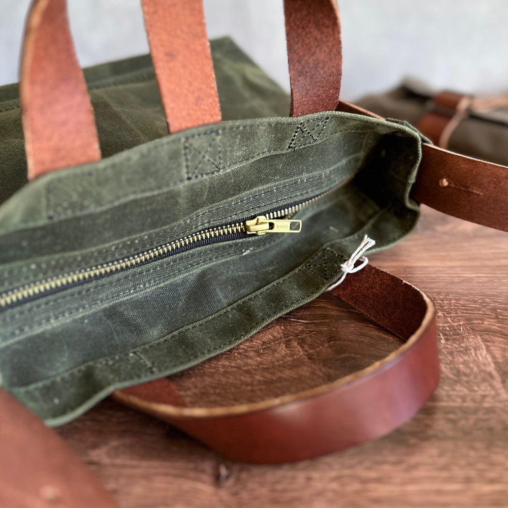 [Peg and Awl ] Mini Waxed Canvas Tote – Baum-kuchen