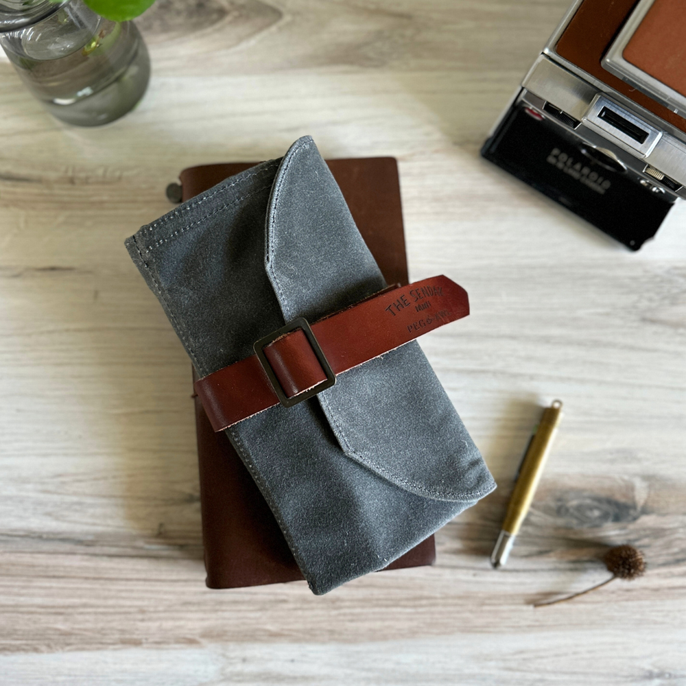 [Peg and Awl ] Mini Artist Sendak Roll – Baum-kuchen