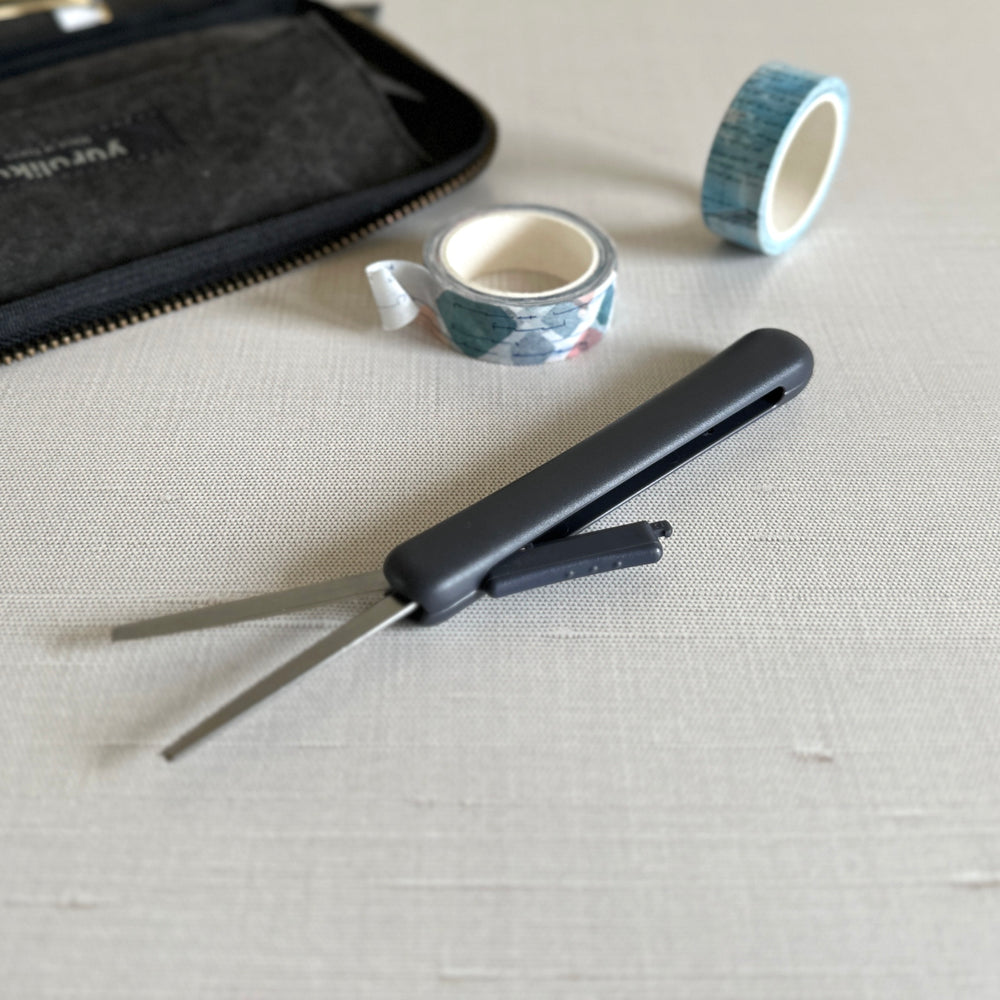 [Kokuyo] Poche Compact Scissors – Baum-kuchen