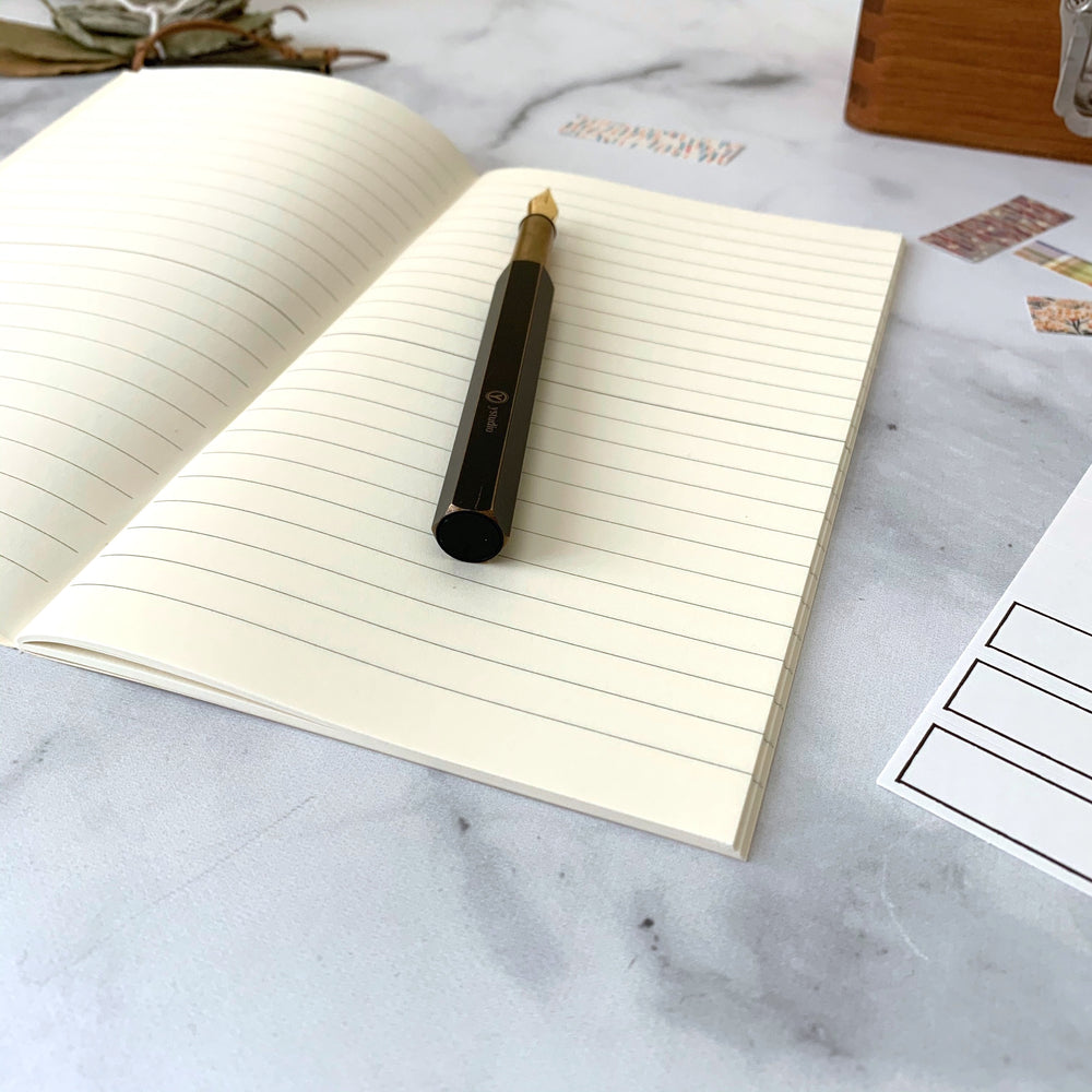 [MD] LIGHT Notebook - pack of 3 (B6 Slim) – Baum-kuchen