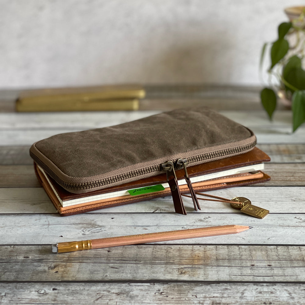 [Yuruliku] FLAT Pen Case – Baum-kuchen