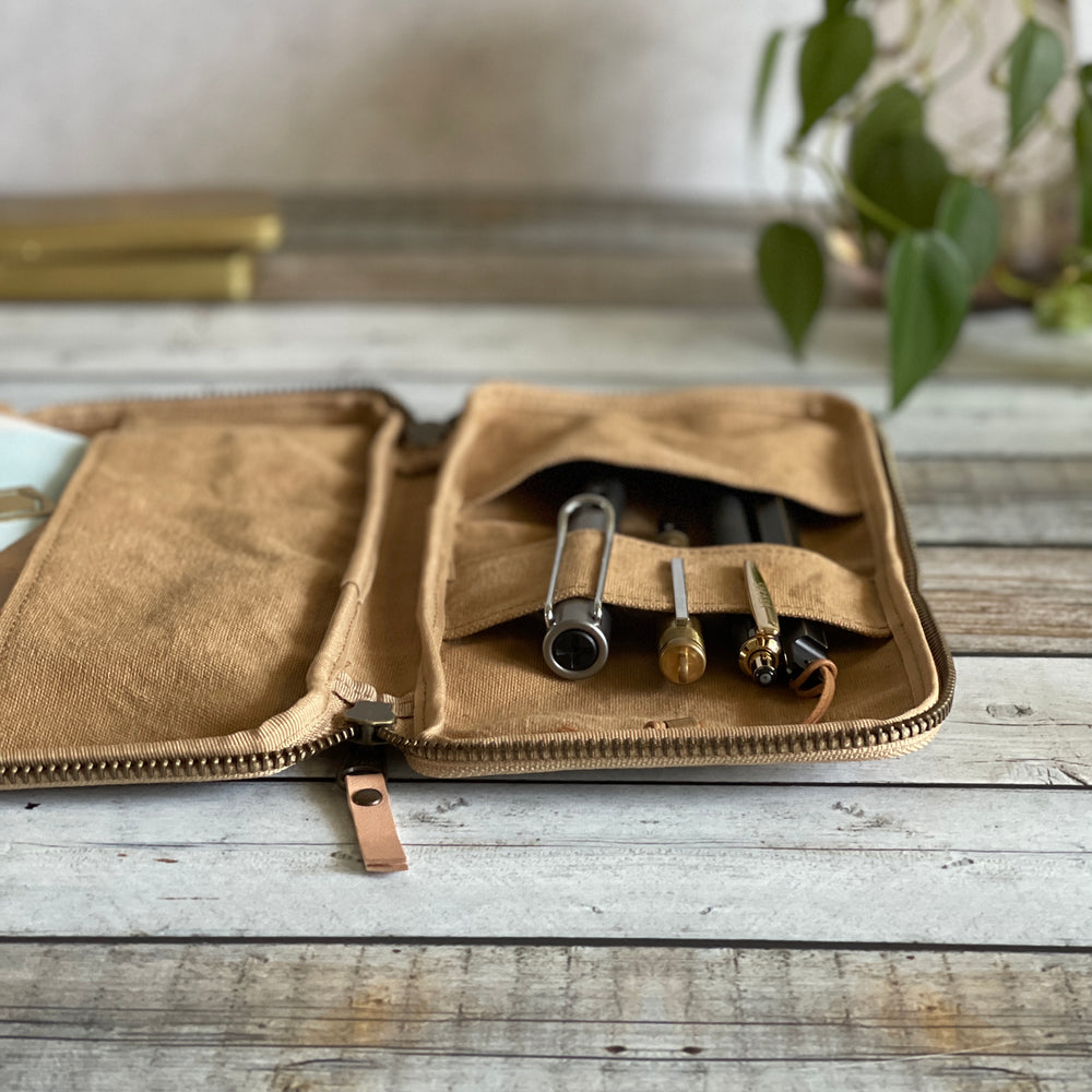 [Yuruliku] FLAT Pen Case – Baum-kuchen