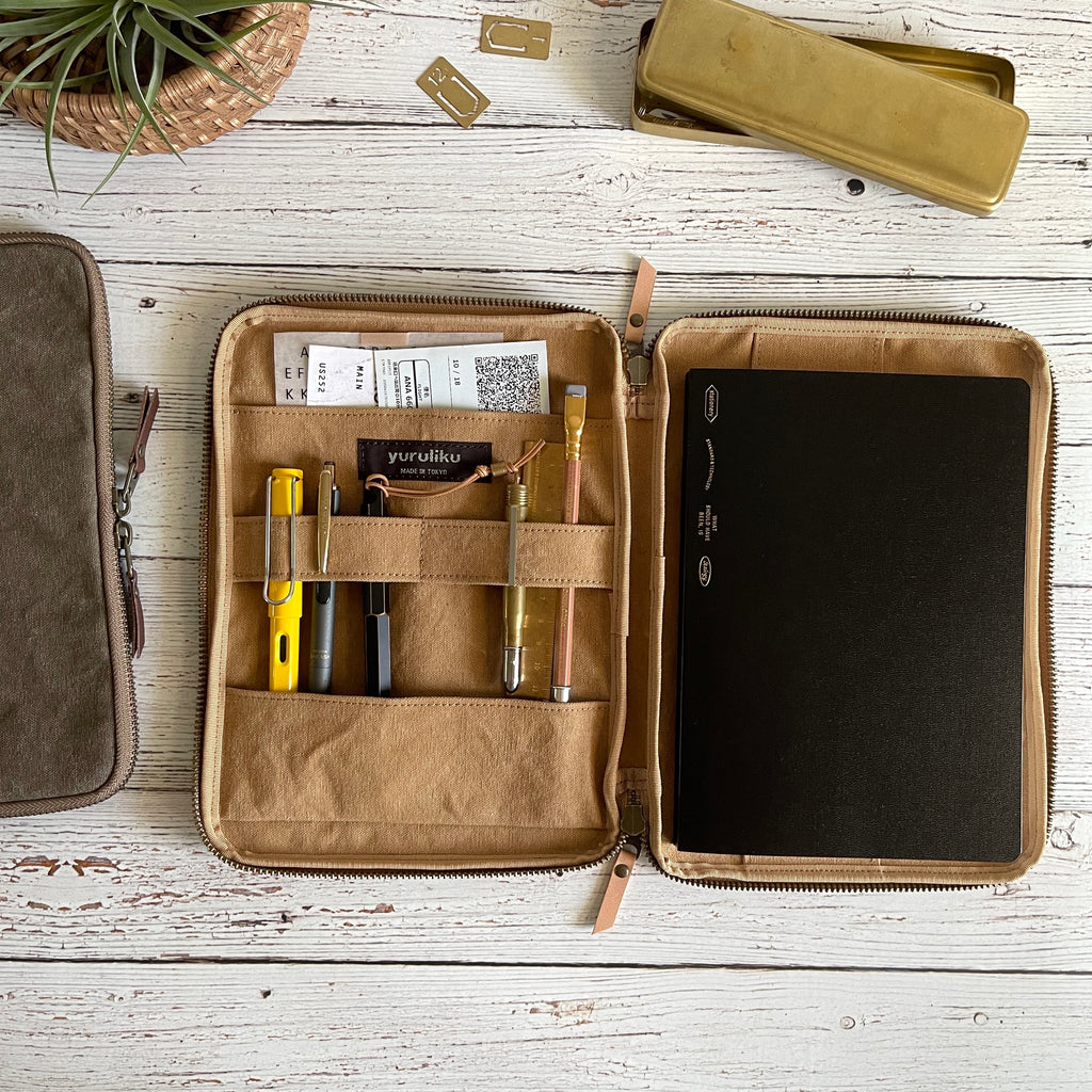 [Yuruliku] FLAT Tool Case (A5) – Baum-kuchen