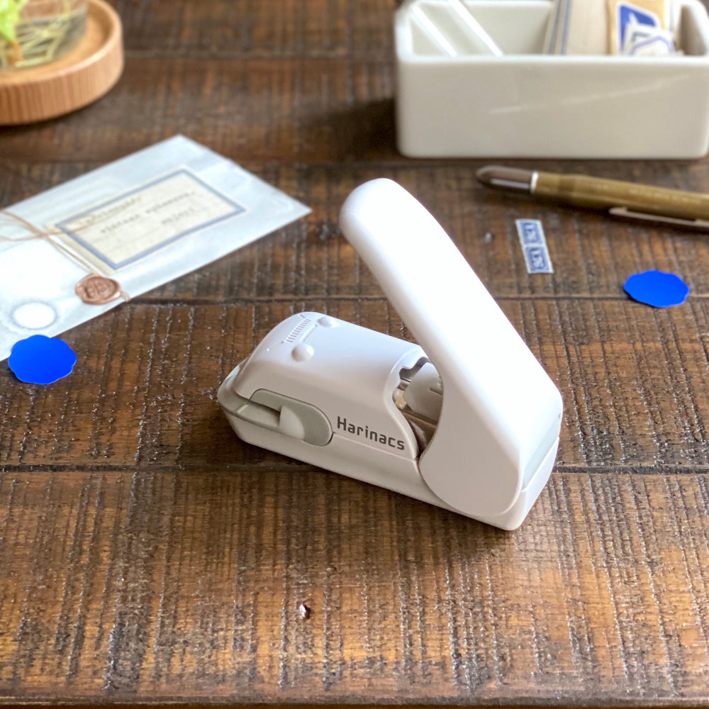 [Kokuyo] Harinacs Press // Staple-free Stapler – Baum-kuchen